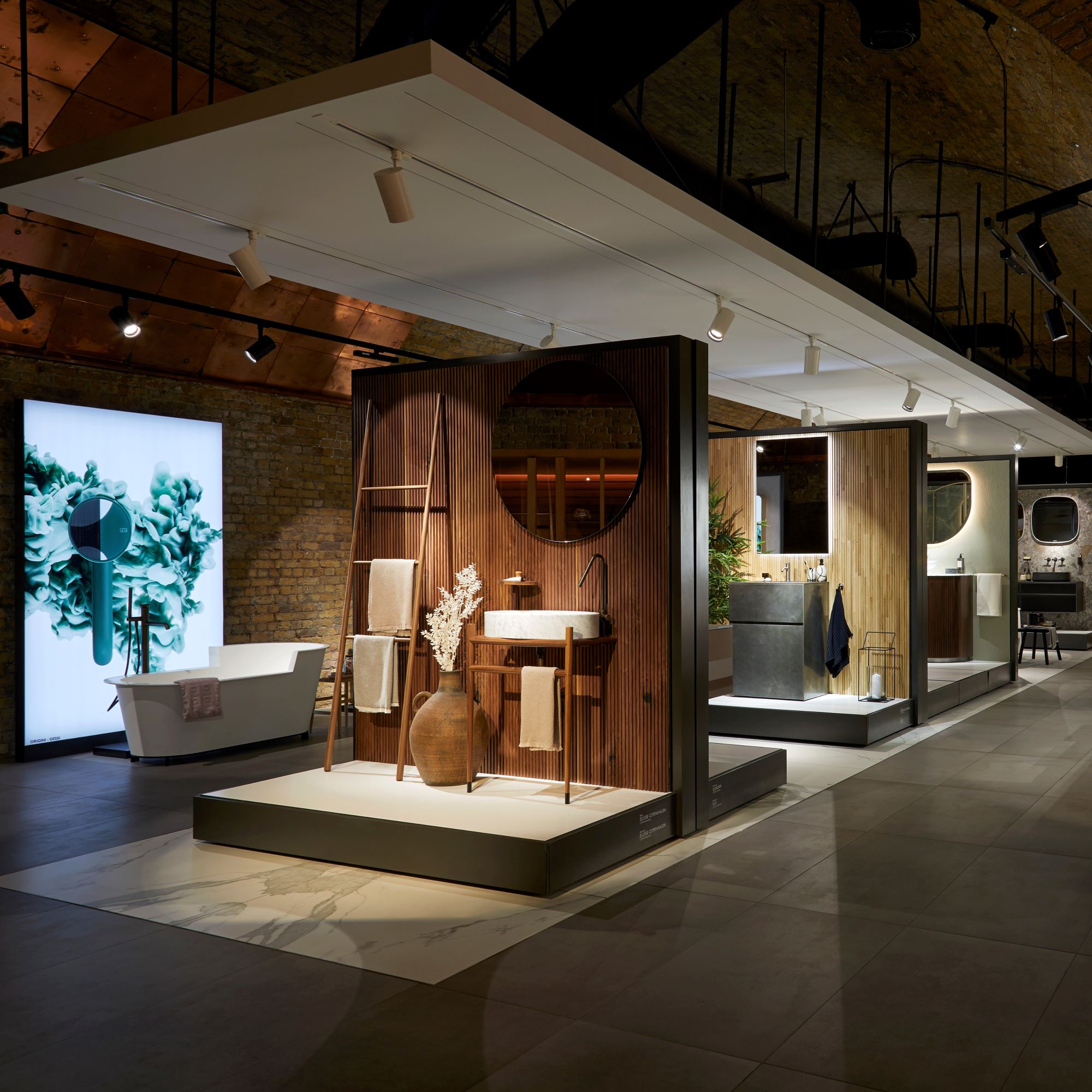 Bathroom Showrooms in London Waterloo | C.P. Hart | Luxury Bathrooms