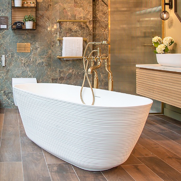 Luxury Baths | Inset & Freestanding Baths | C.P Hart