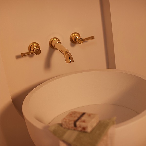 Epoch Brassware | Premium Bathrooms | C.P. Hart